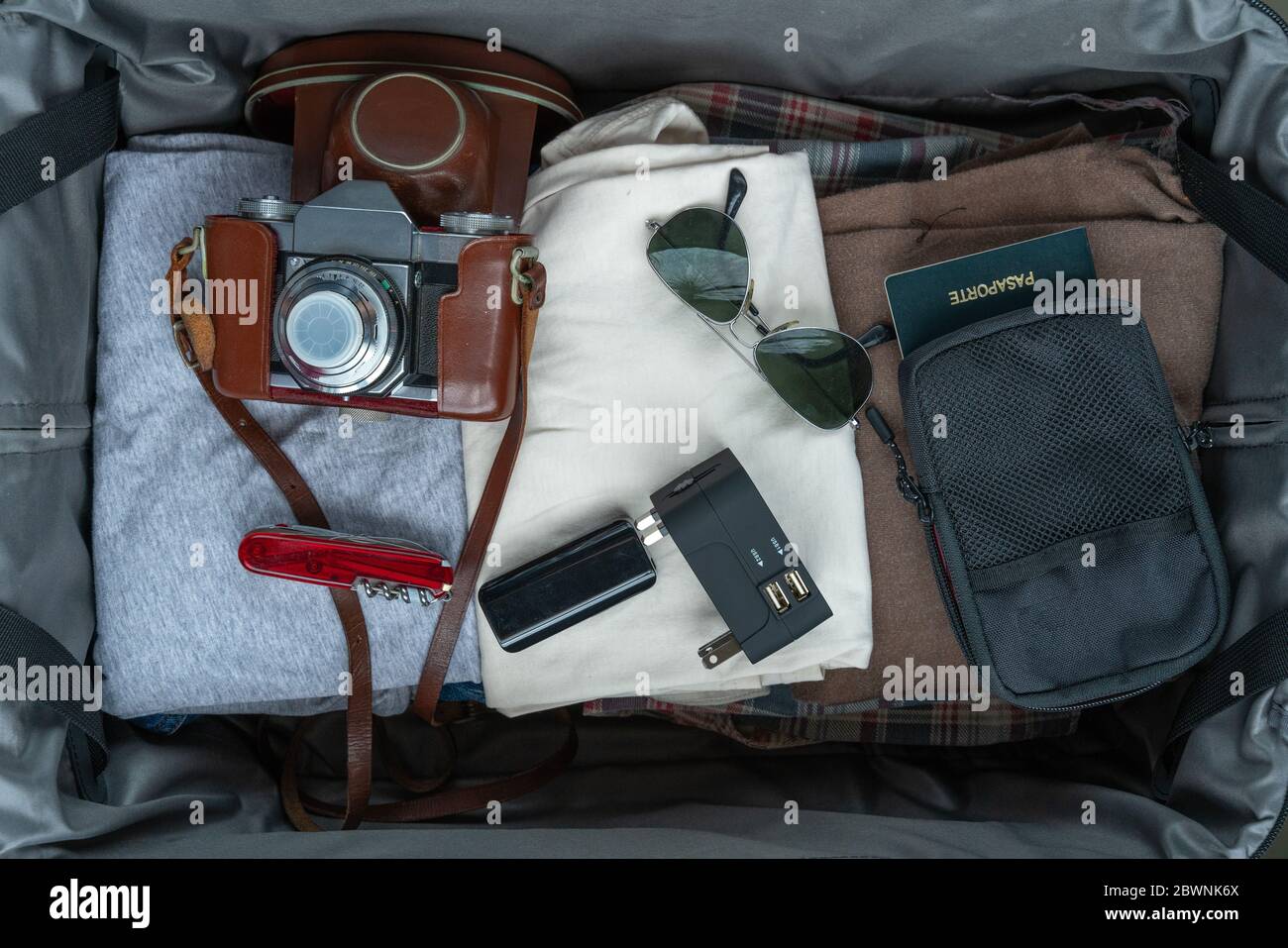 Carry on luggage hi-res stock photography and images - Alamy