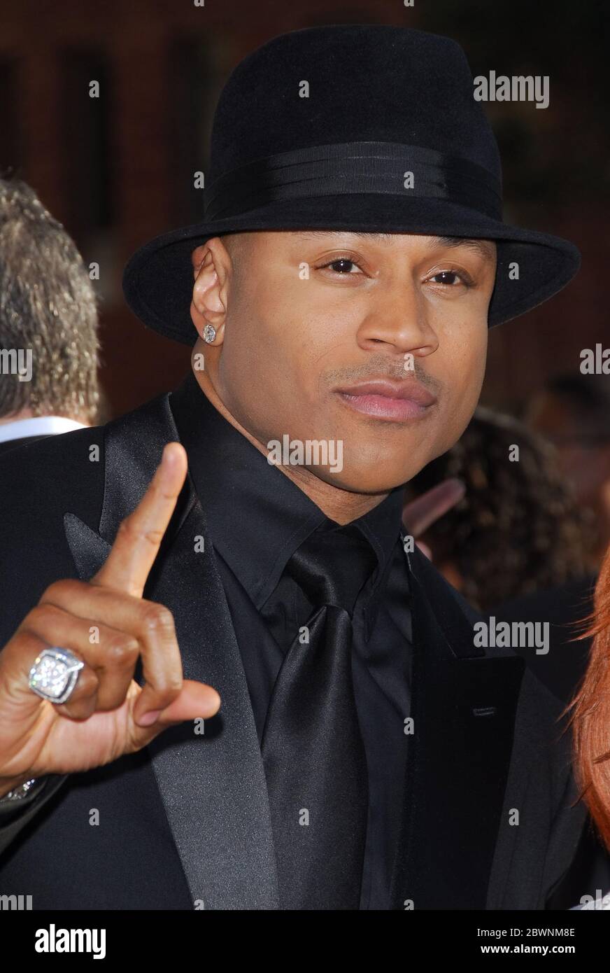 LL Cool J at the 38th Annual NAACP Image Awards - Arrivals held at the ...