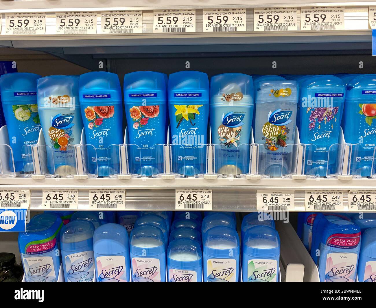 Proctor and gamble display hi-res stock photography and images - Alamy