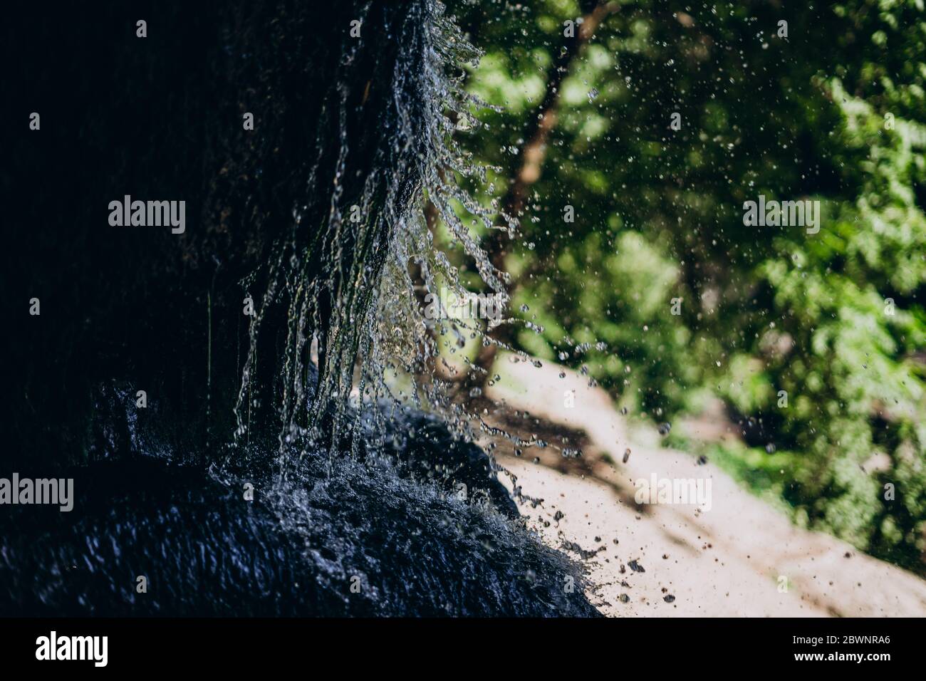 Stone grotto hi-res stock photography and images - Alamy