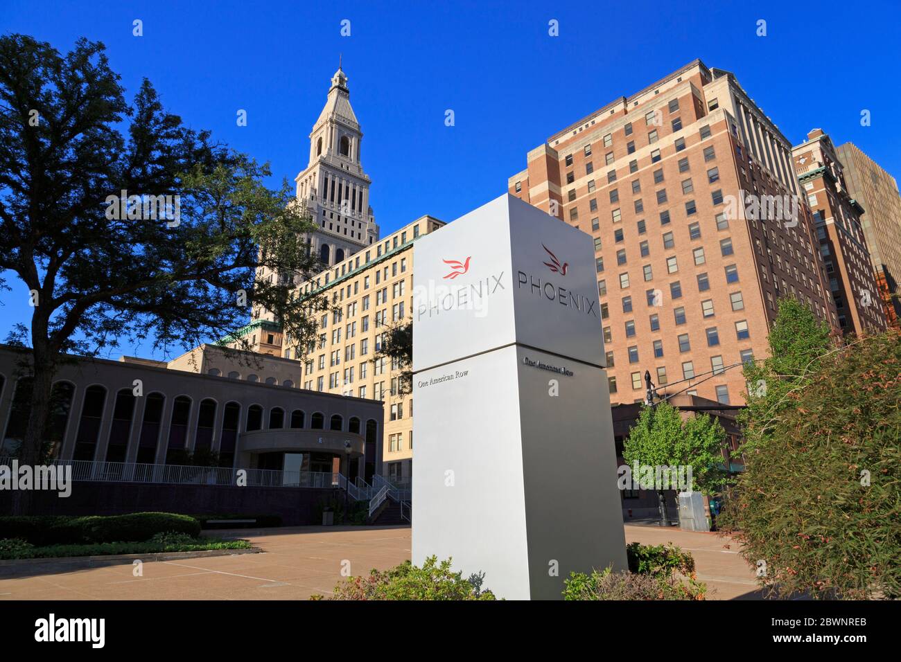 Phoenix Building Plaza, Hartford, Connecticut, USA Stock Photo - Alamy