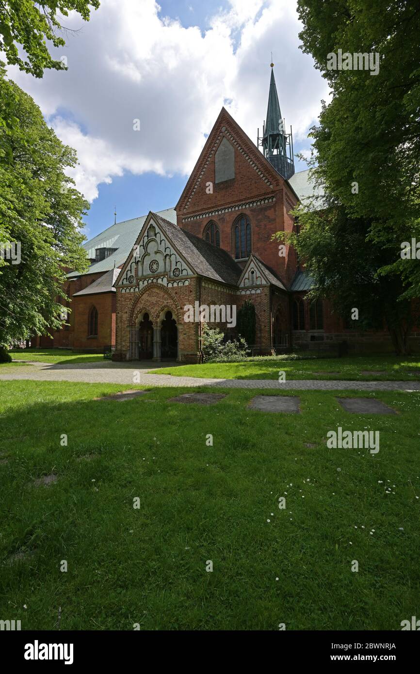 Brick turret hi-res stock photography and images - Alamy