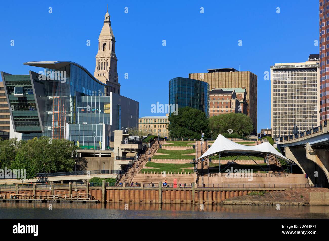 Hartford skyline hi-res stock photography and images - Alamy