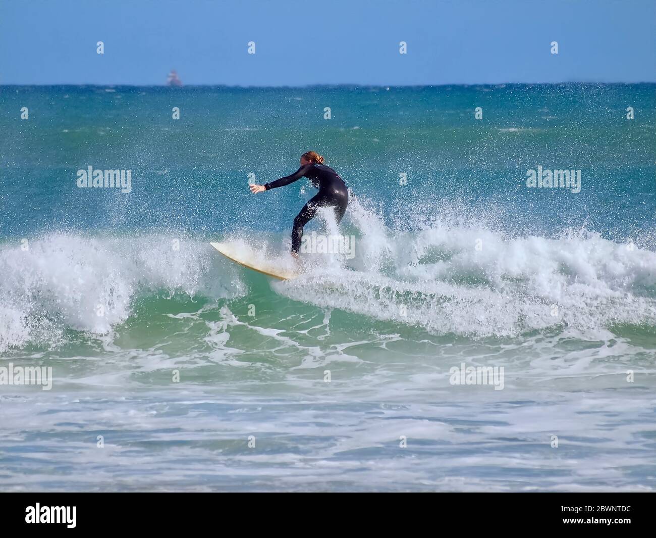 Surfer pose hi-res stock photography and images - Alamy