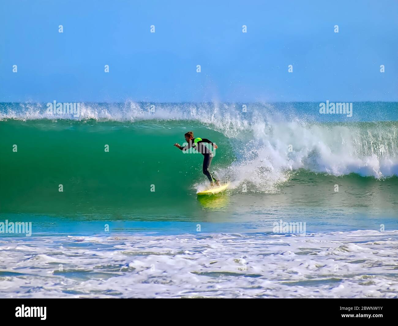 High energy surfer on hi-res stock photography and images - Alamy