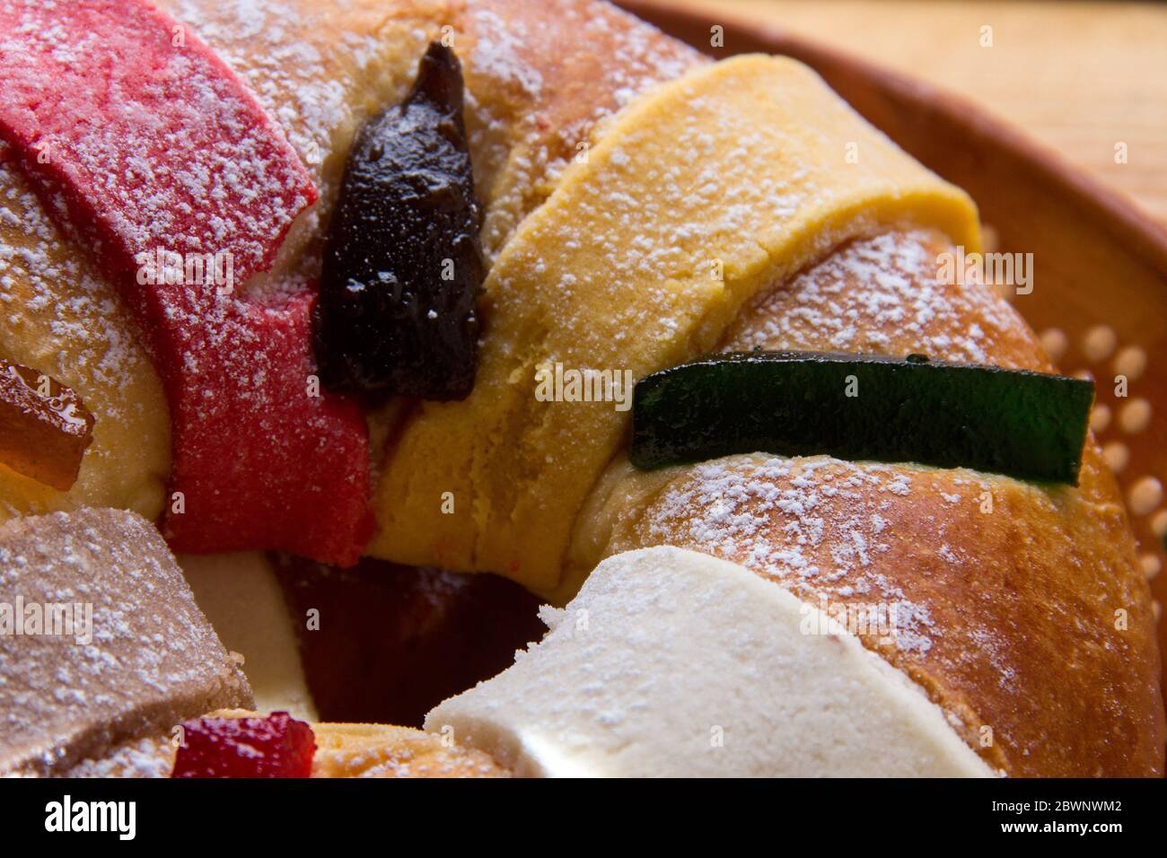 Traditional mexican "Rosca de Reyes" bread Stock Photo - Alamy