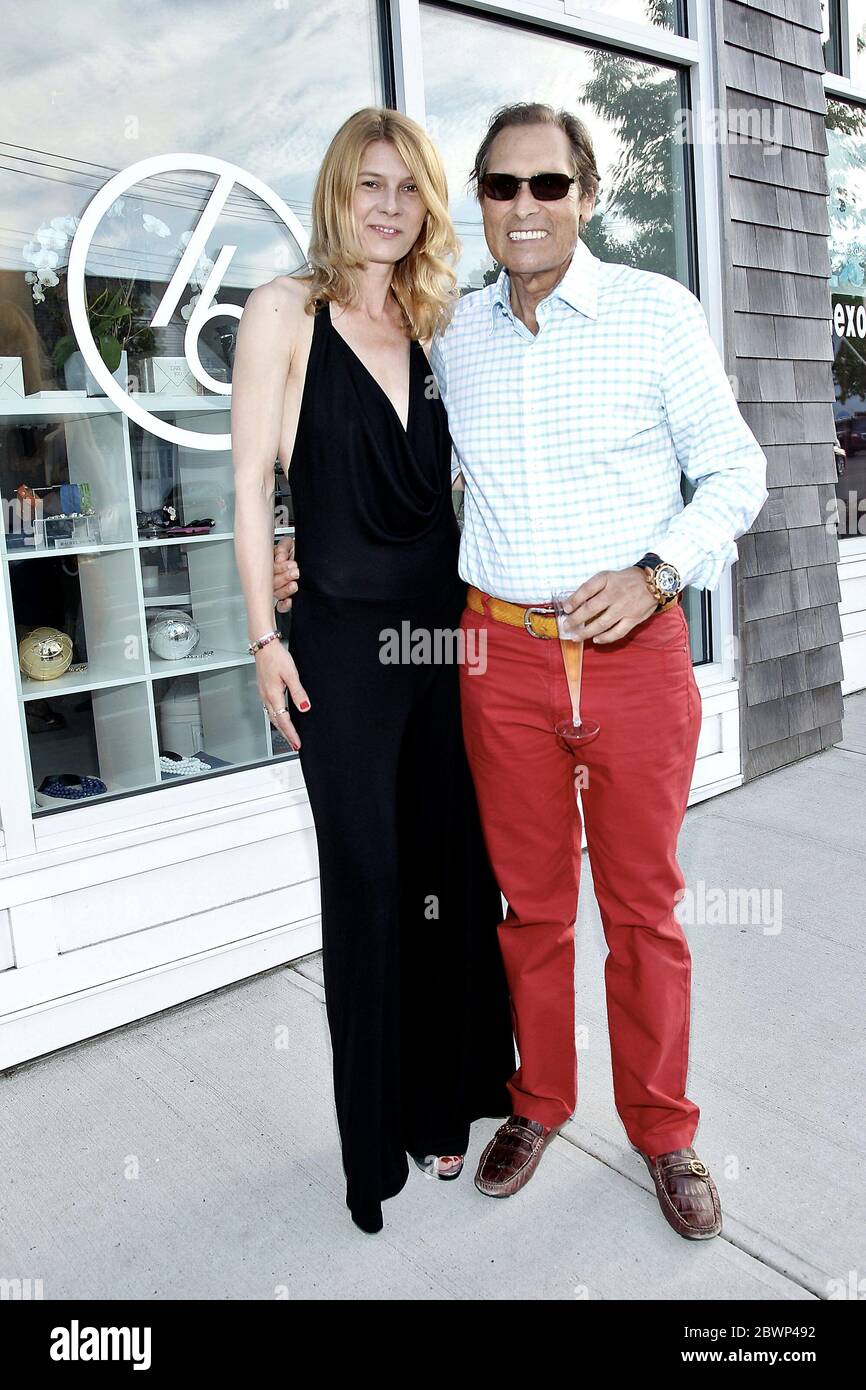 Southampton, NY, USA. 17 July, 2015. Gallery owner, Daniela ...