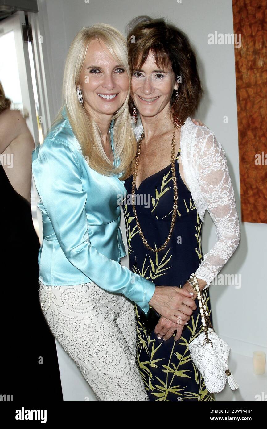 Southampton, NY, USA. 17 July, 2015. Sara Herbert-Galloway, Lee Fryd at ...