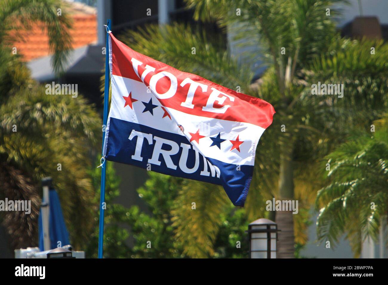 President trump flag hi-res stock photography and images - Alamy