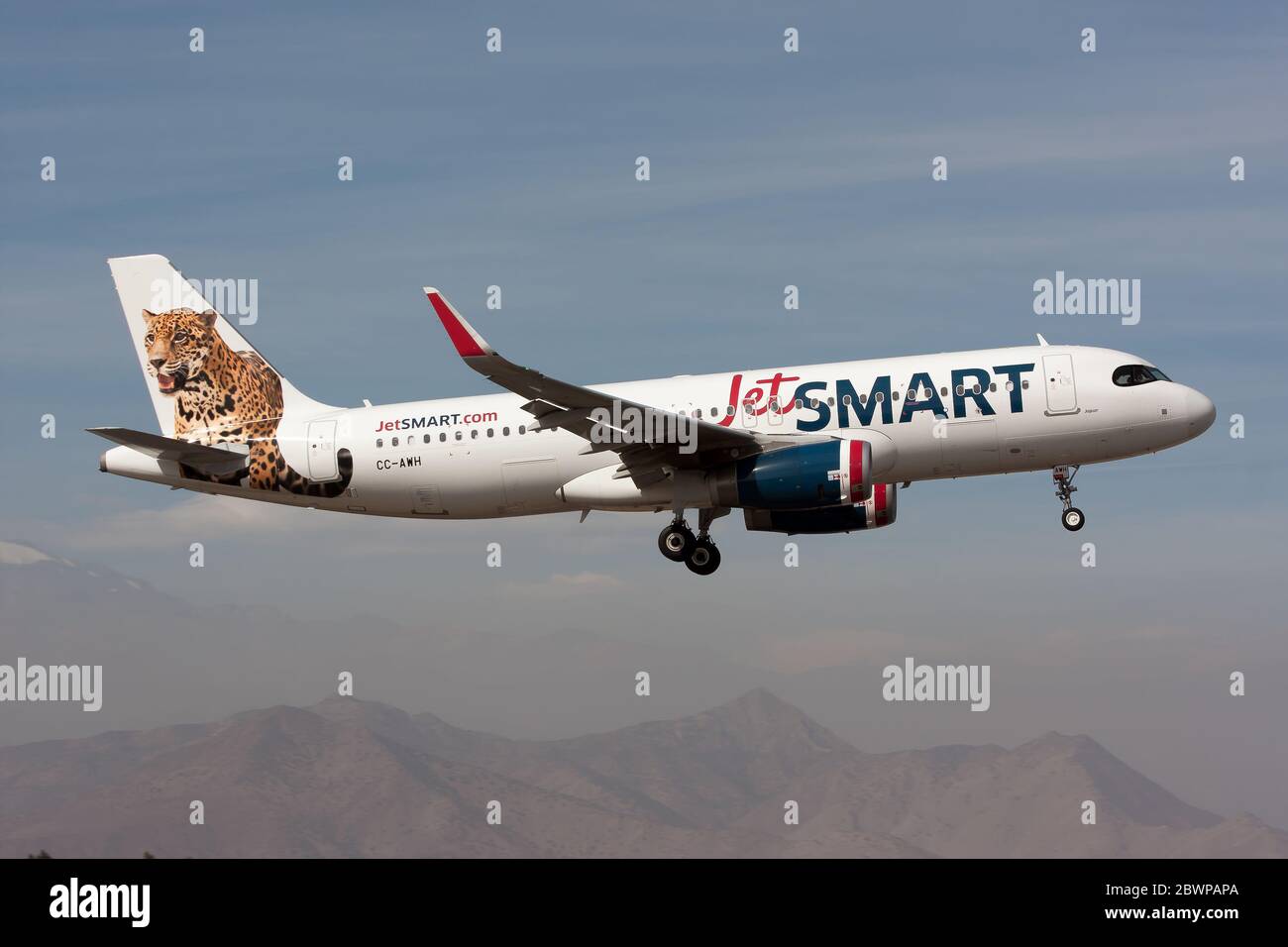 Jetsmart logo hi-res stock photography and images - Alamy