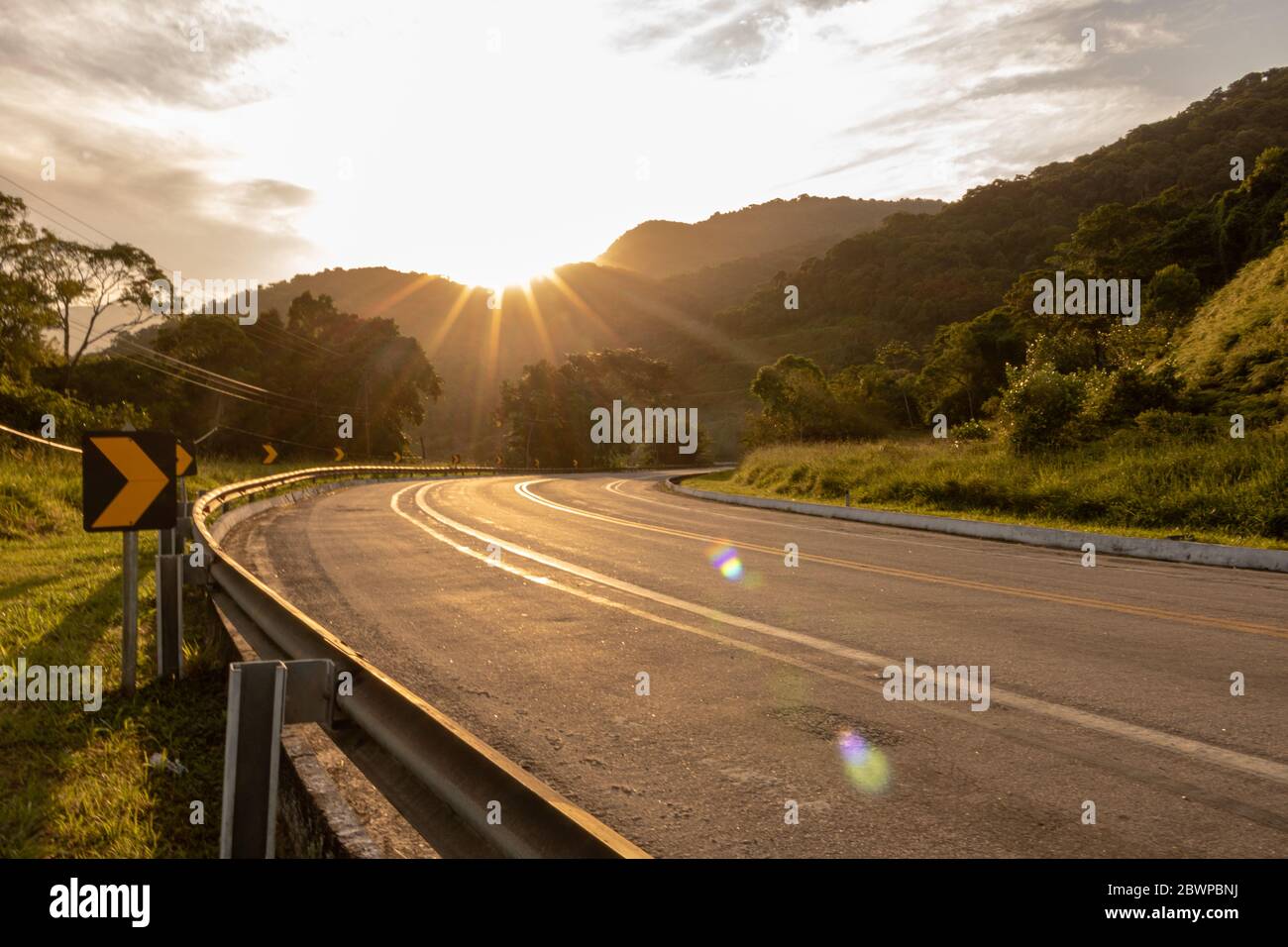 Green Traffic Light Over Road High Resolution Stock Photography and ...