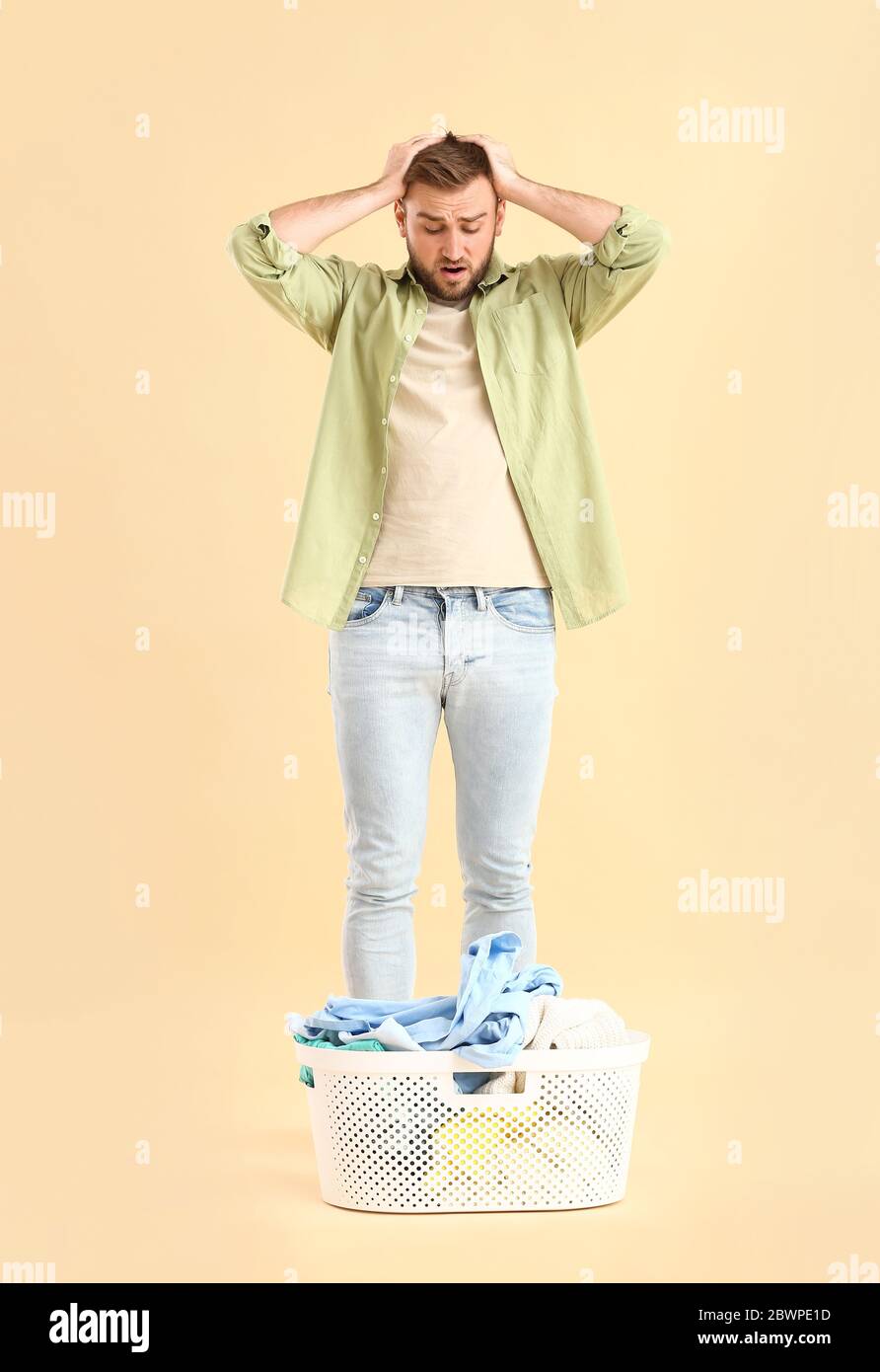 Troubled man hi-res stock photography and images - Alamy