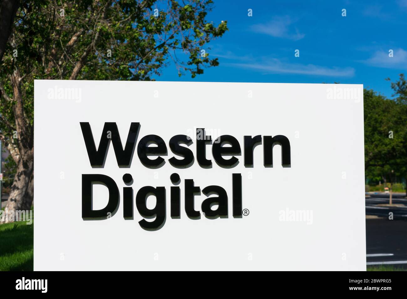Western Digital sign at corporation headquarters in Silicon Valley ...