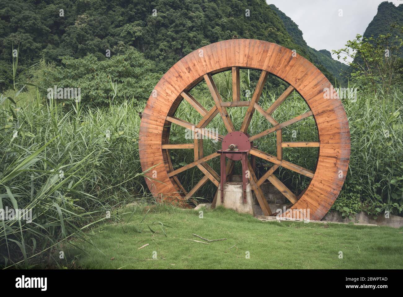 Waterwheel design hi-res stock photography and images - Alamy