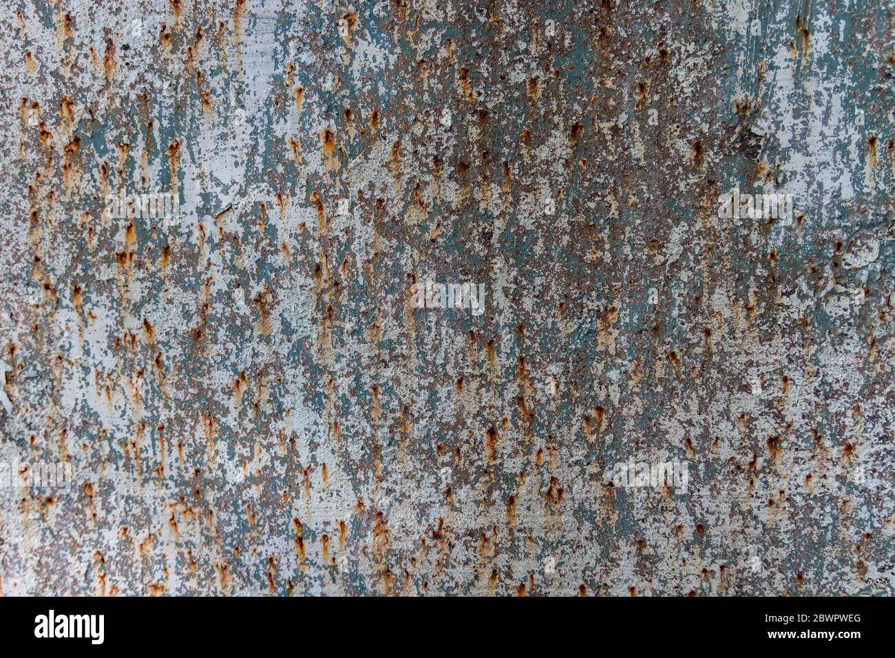 Antique metal texture hi-res stock photography and images - Alamy