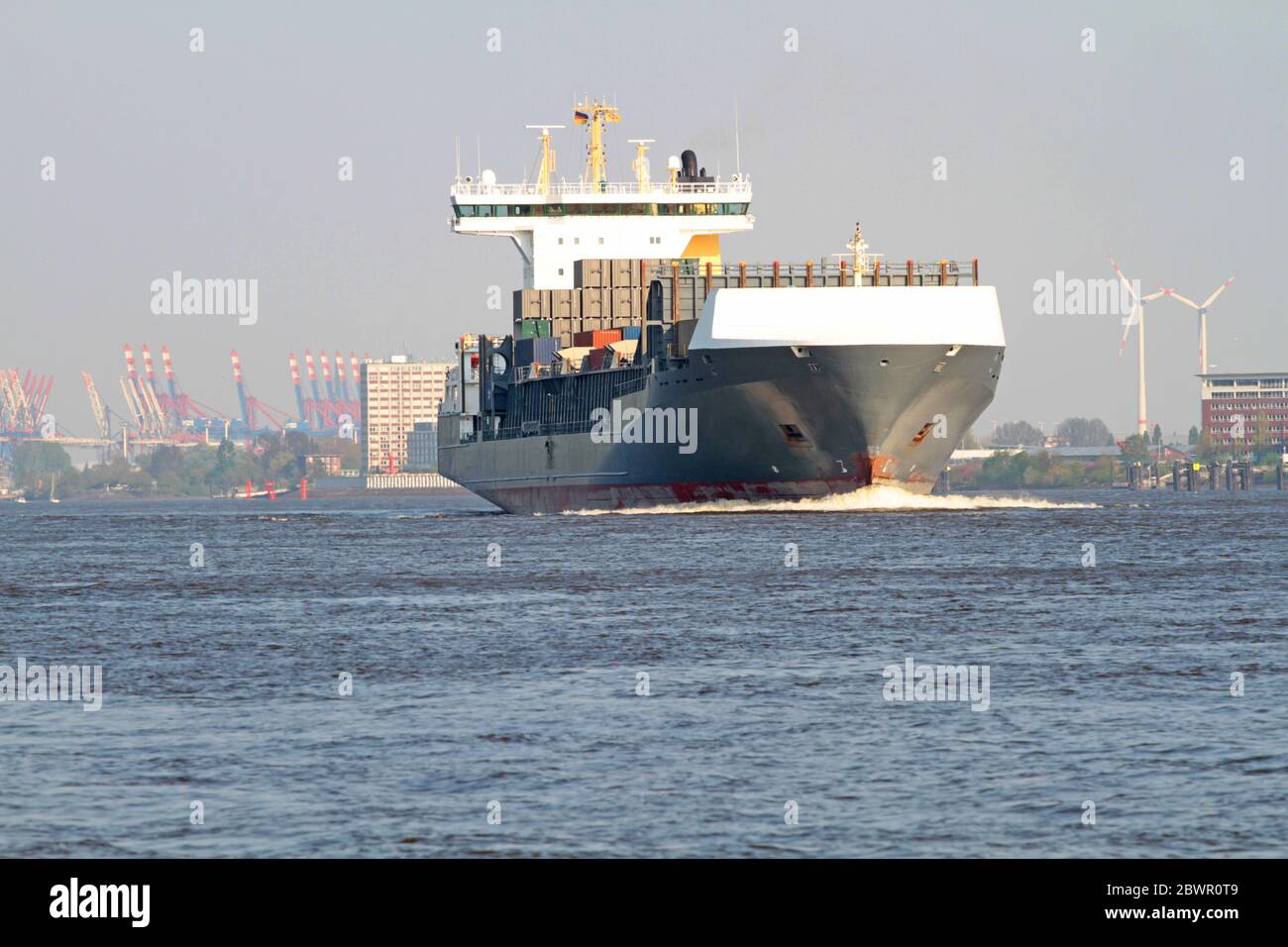 Container vessel feeder feeder ship hi-res stock photography and images ...