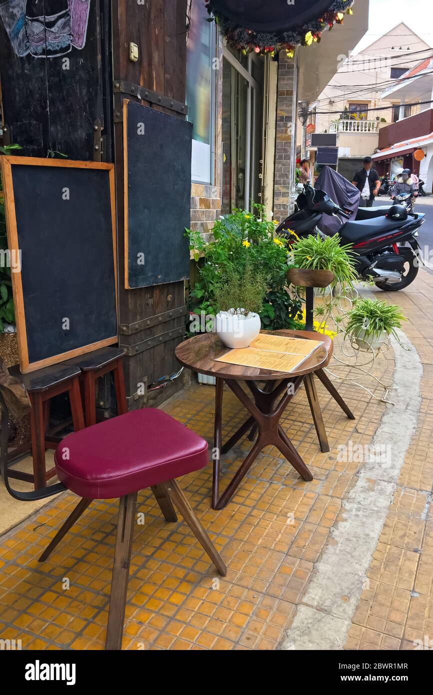 Street food small cafe local hi-res stock photography and images - Alamy
