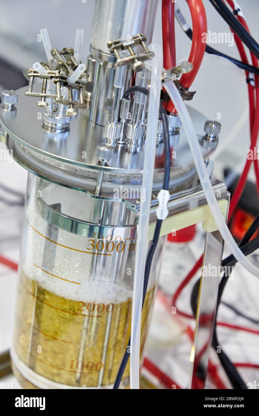 Production chemistry hi-res stock photography and images - Alamy