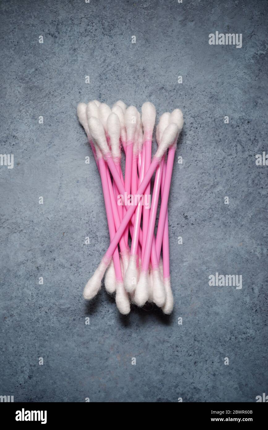 Cotton swab table hi-res stock photography and images - Alamy