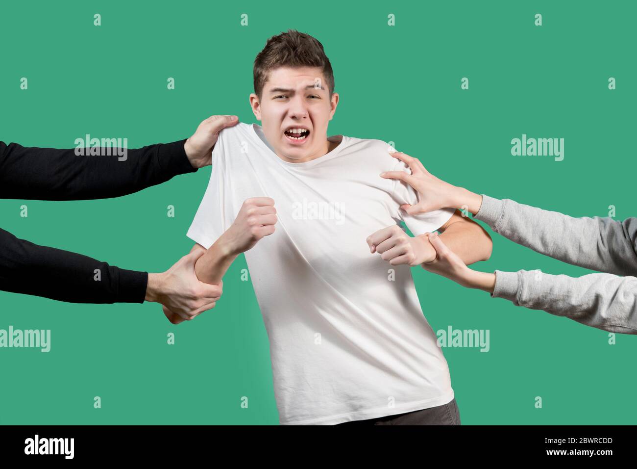 Pulling in different directions hi-res stock photography and images - Alamy