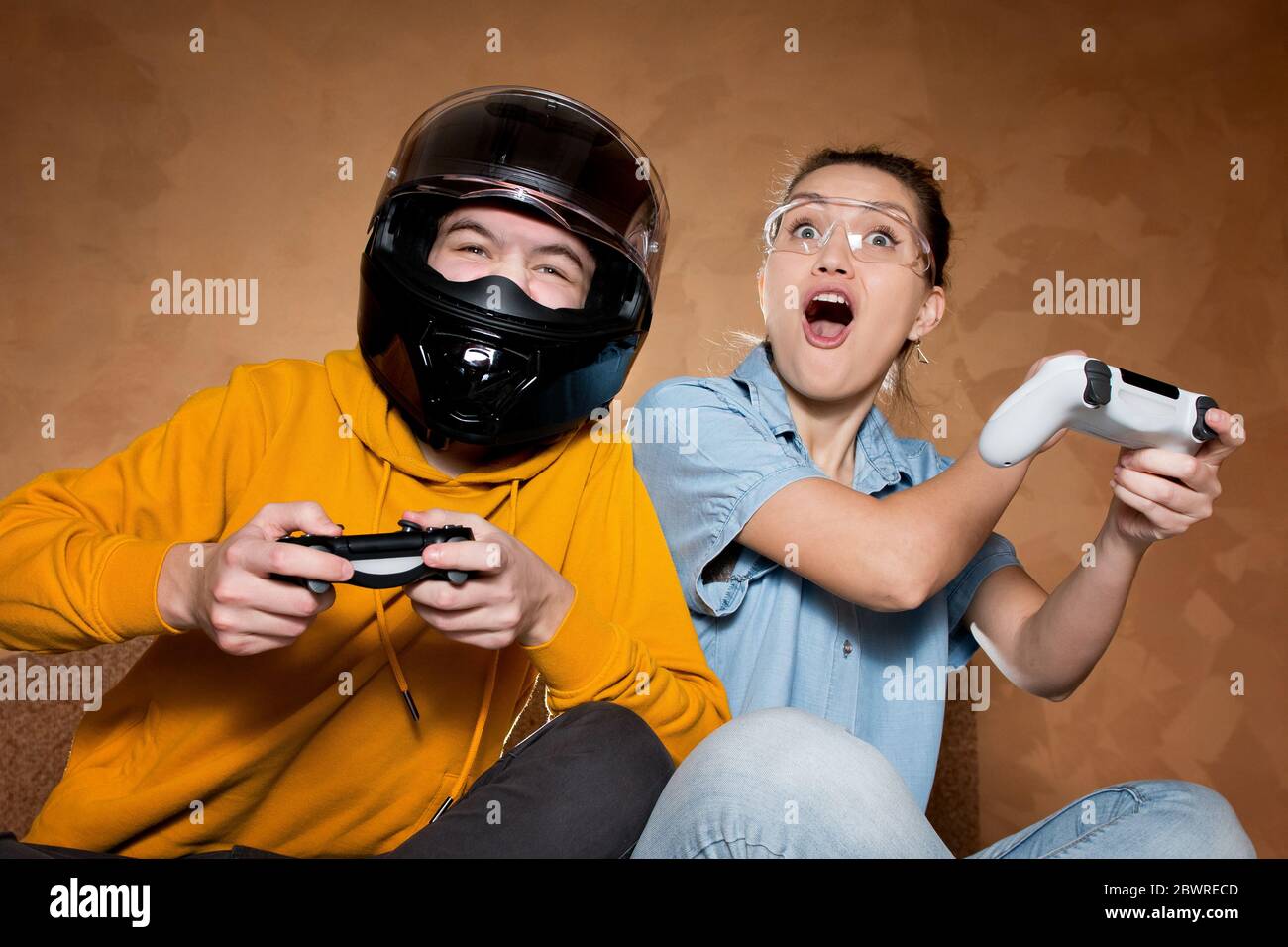 Clo gaming hi-res stock photography and images - Alamy