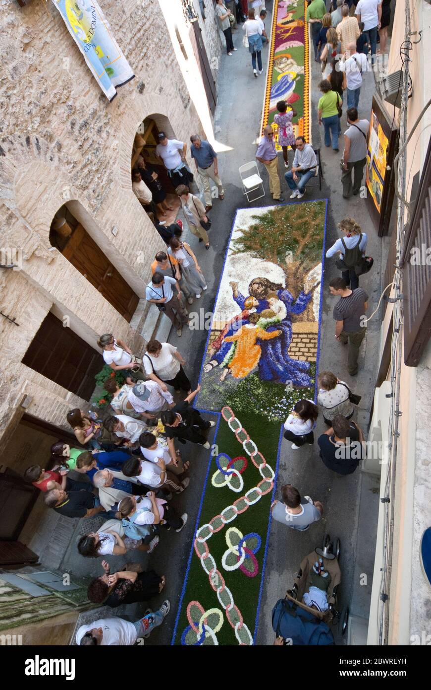 Manifestazione l'Infiorata in Spello, Umbria, Italy. Large sacred ...