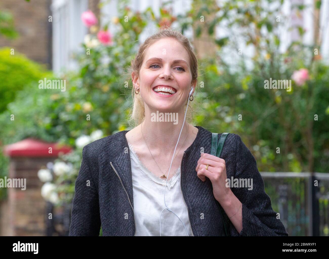 Dominic cummings cleo watson hi-res stock photography and images - Alamy
