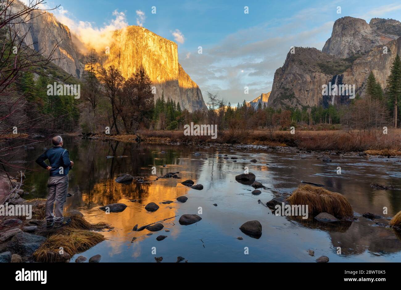 River awe hi-res stock photography and images - Alamy