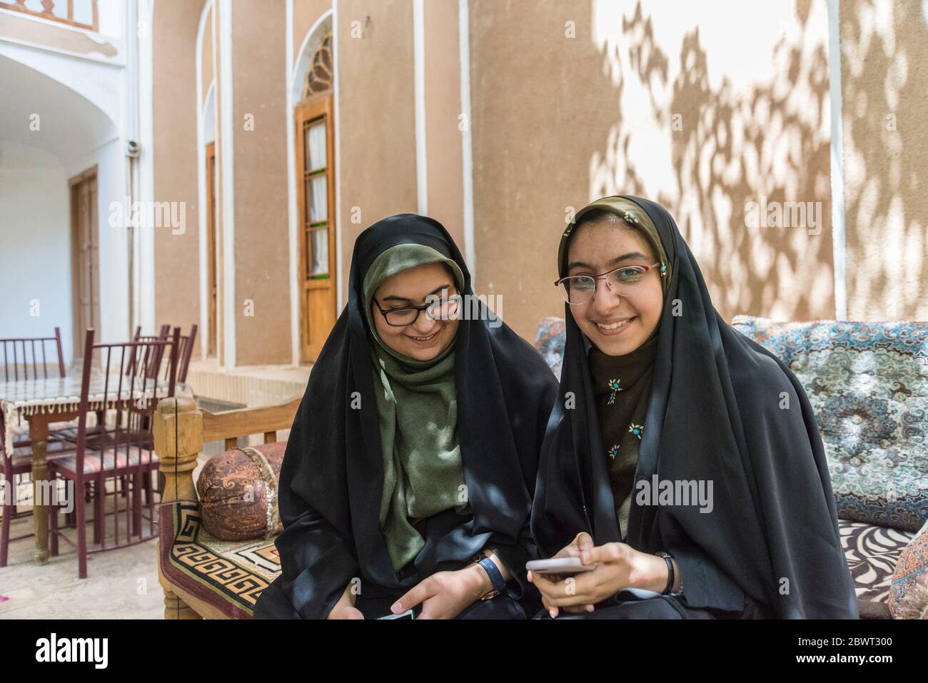 Iranian girls hi-res stock photography and images - Alamy