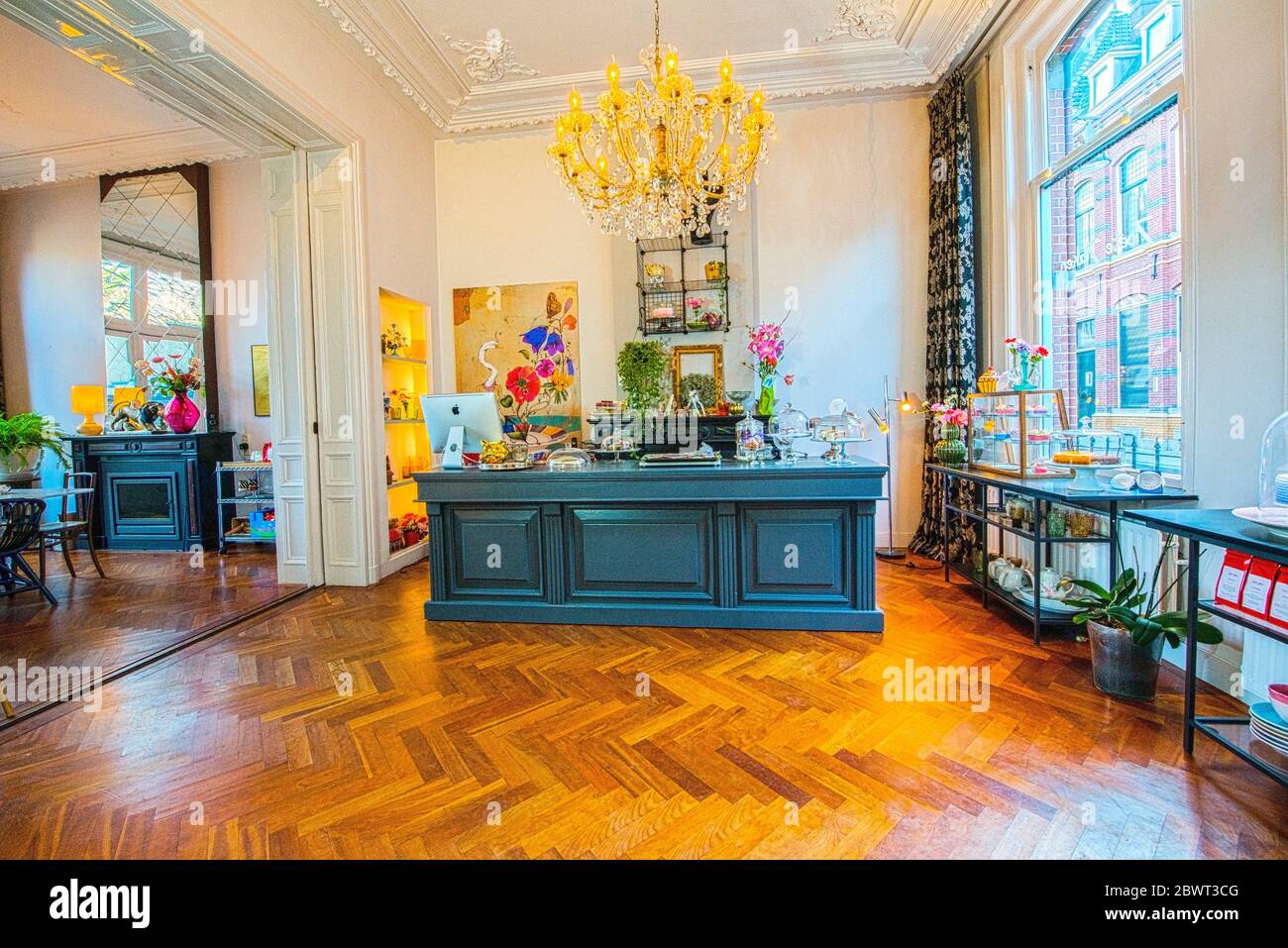 Old pie shop interior hi-res stock photography and images - Alamy