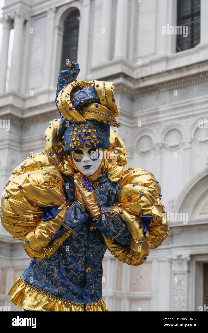 Carnival venice veneto italy hi-res stock photography and images - Alamy