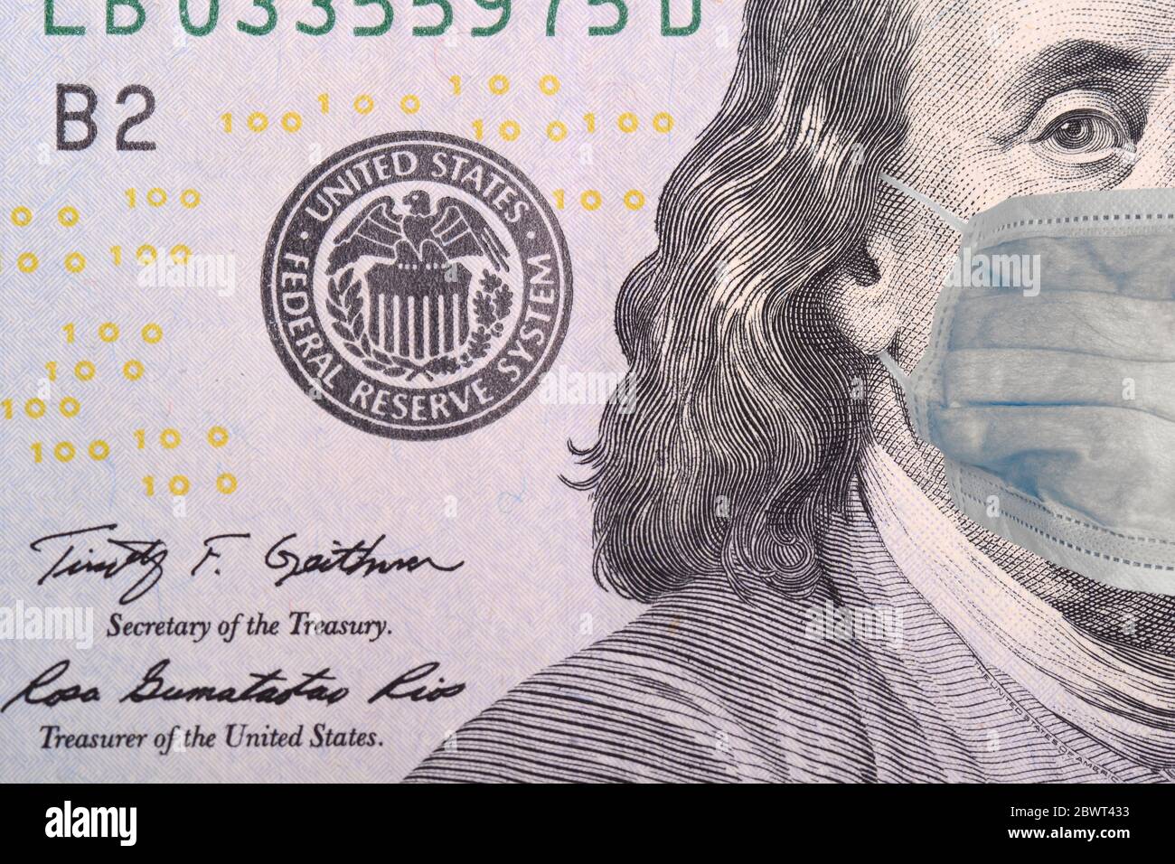 100 dollar bill mask hi-res stock photography and images - Alamy