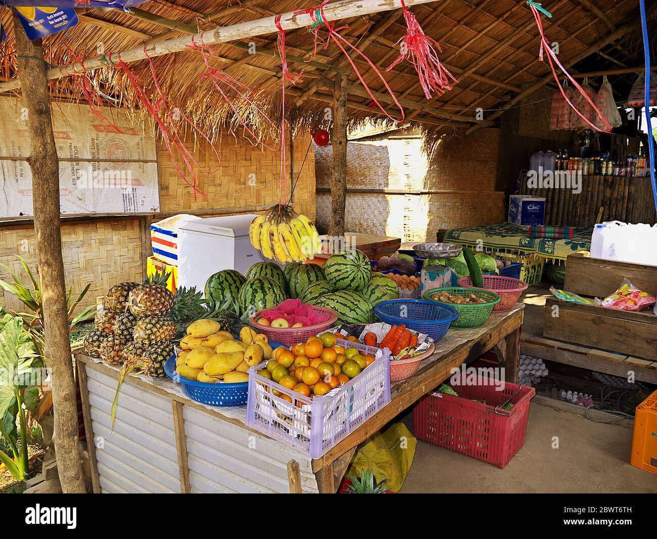 The local market in Laos Stock Photo - Alamy