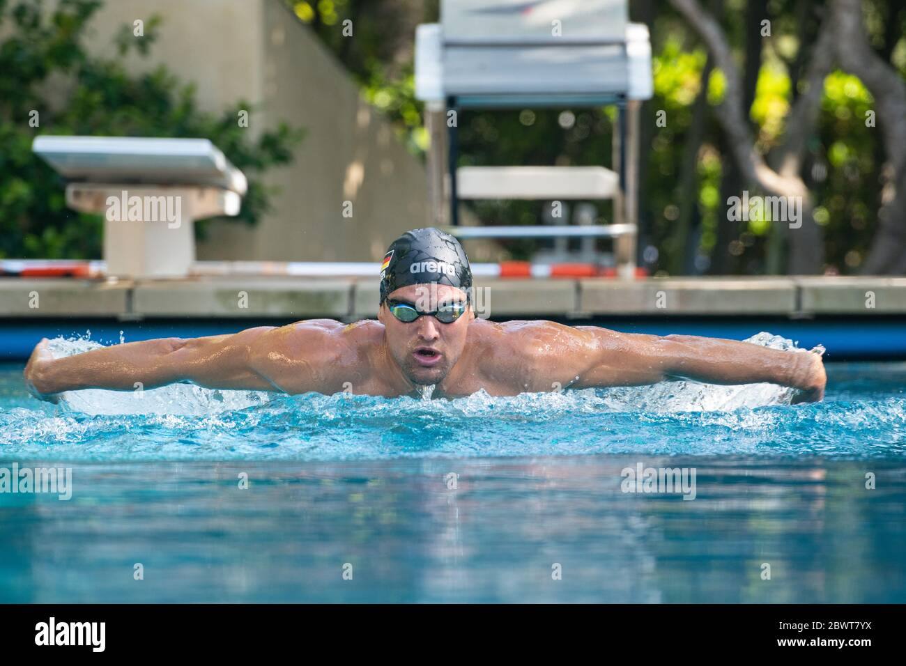 San Diego, USA. 25th May, 2020. German swimmer Marius Kusch swims in a ...