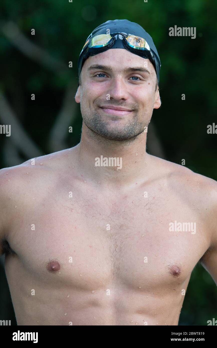 Tokyo olympics swimming pool hi-res stock photography and images - Alamy