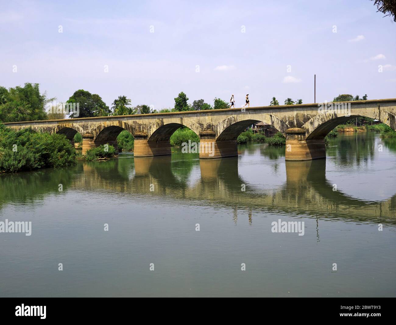 The bridge on Mekong river, Champassak, Laos Stock Photo - Alamy