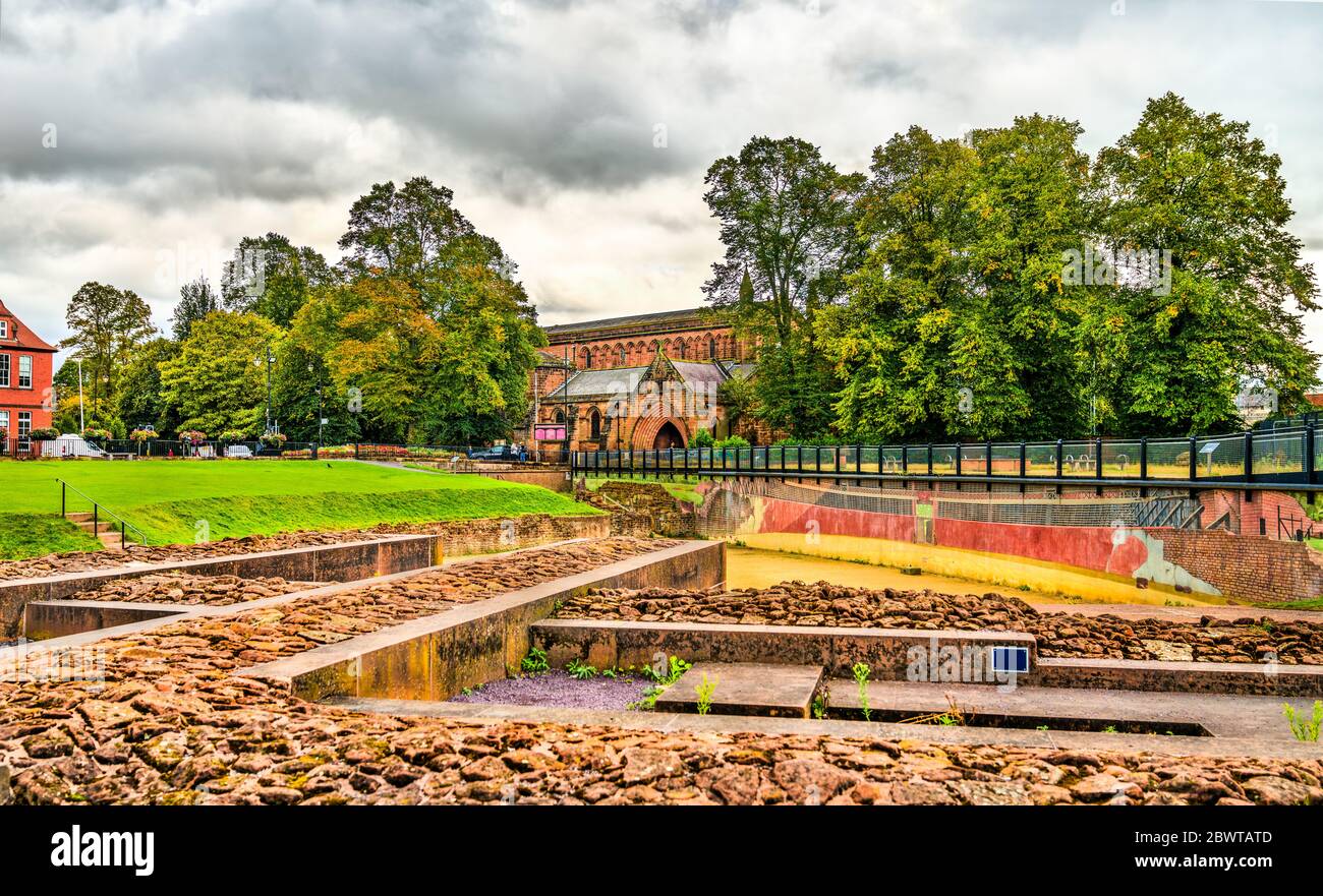 Chester roman amphitheatre hi-res stock photography and images - Alamy