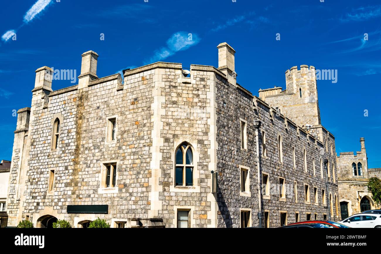 Windsor castle architecture palace hi-res stock photography and images ...