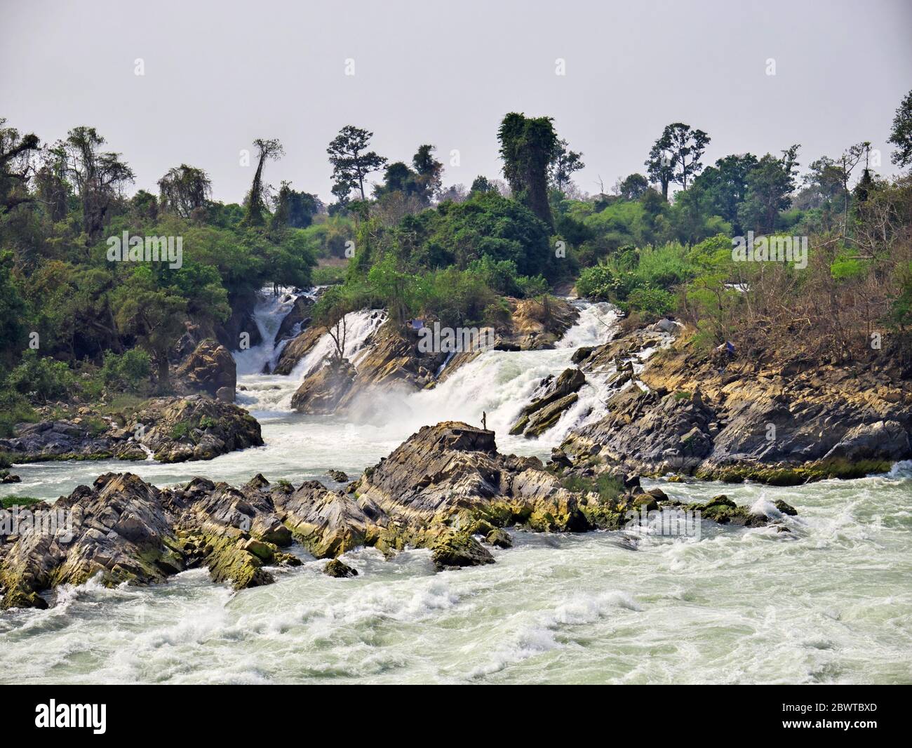 Khone phapheng falls in hi-res stock photography and images - Alamy