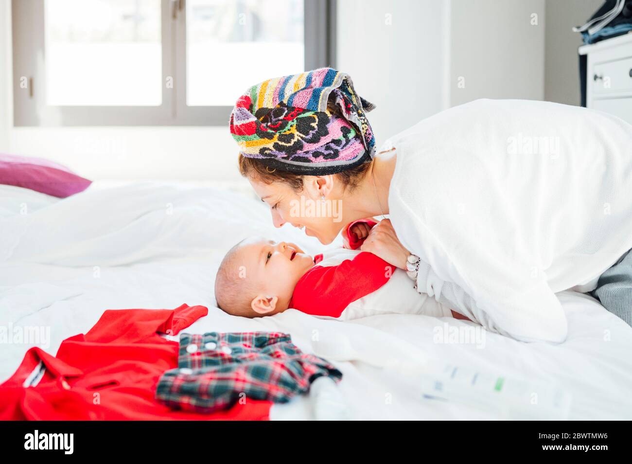 Speaking image hi-res stock photography and images - Alamy