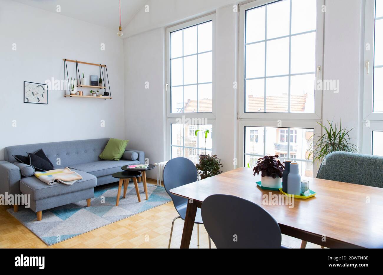 Bright windows hi-res stock photography and images - Alamy