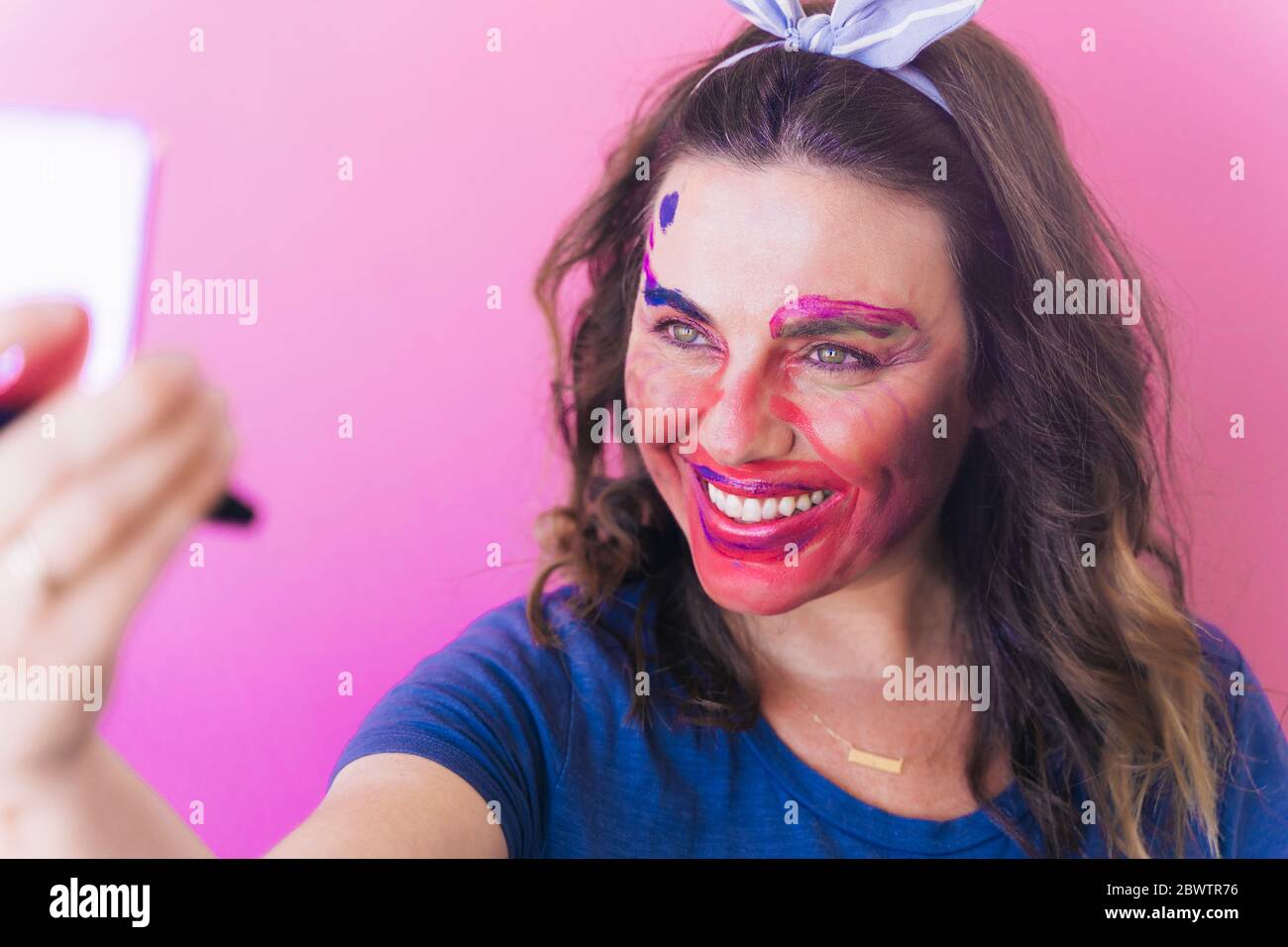 Colourful face paint hi-res stock photography and images - Alamy