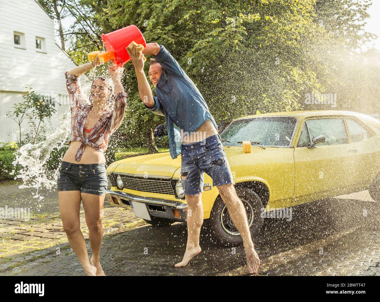 Car washing car park hi-res stock photography and images - Alamy