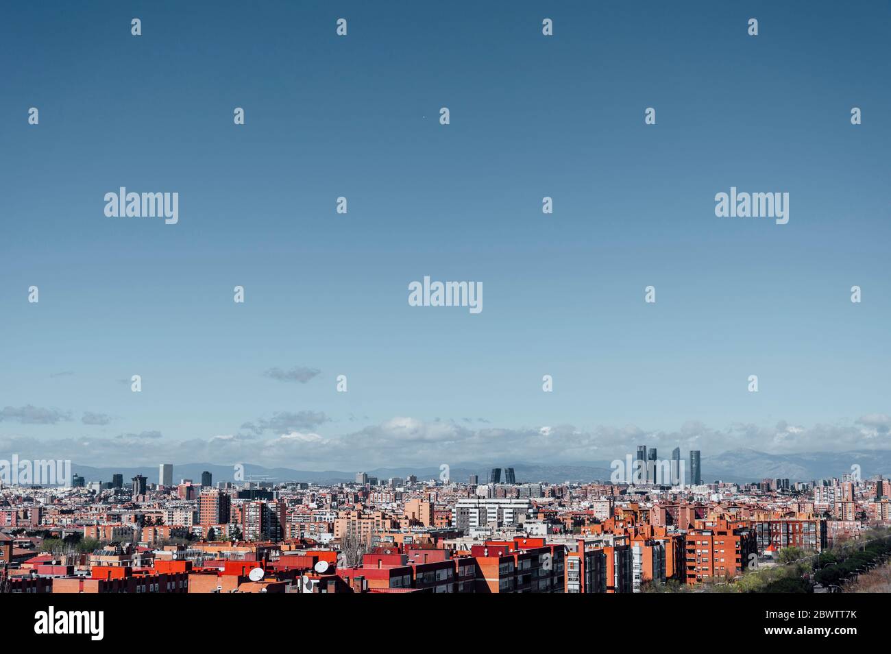 Sky madrid hi-res stock photography and images - Alamy