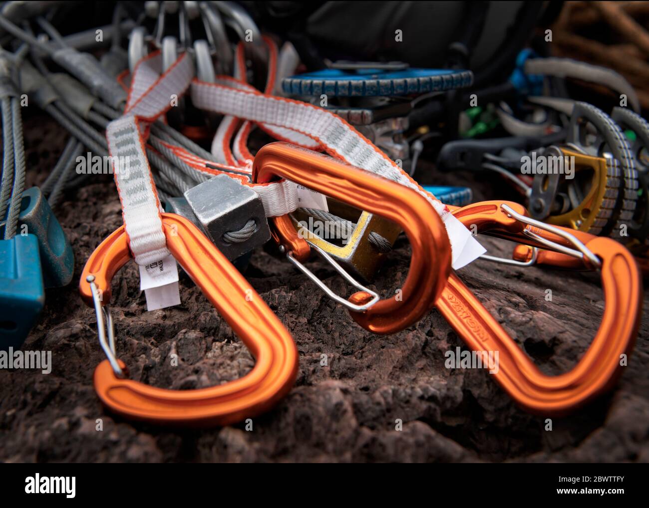 Rock climbing equipment quickdraws hi-res stock photography and images ...