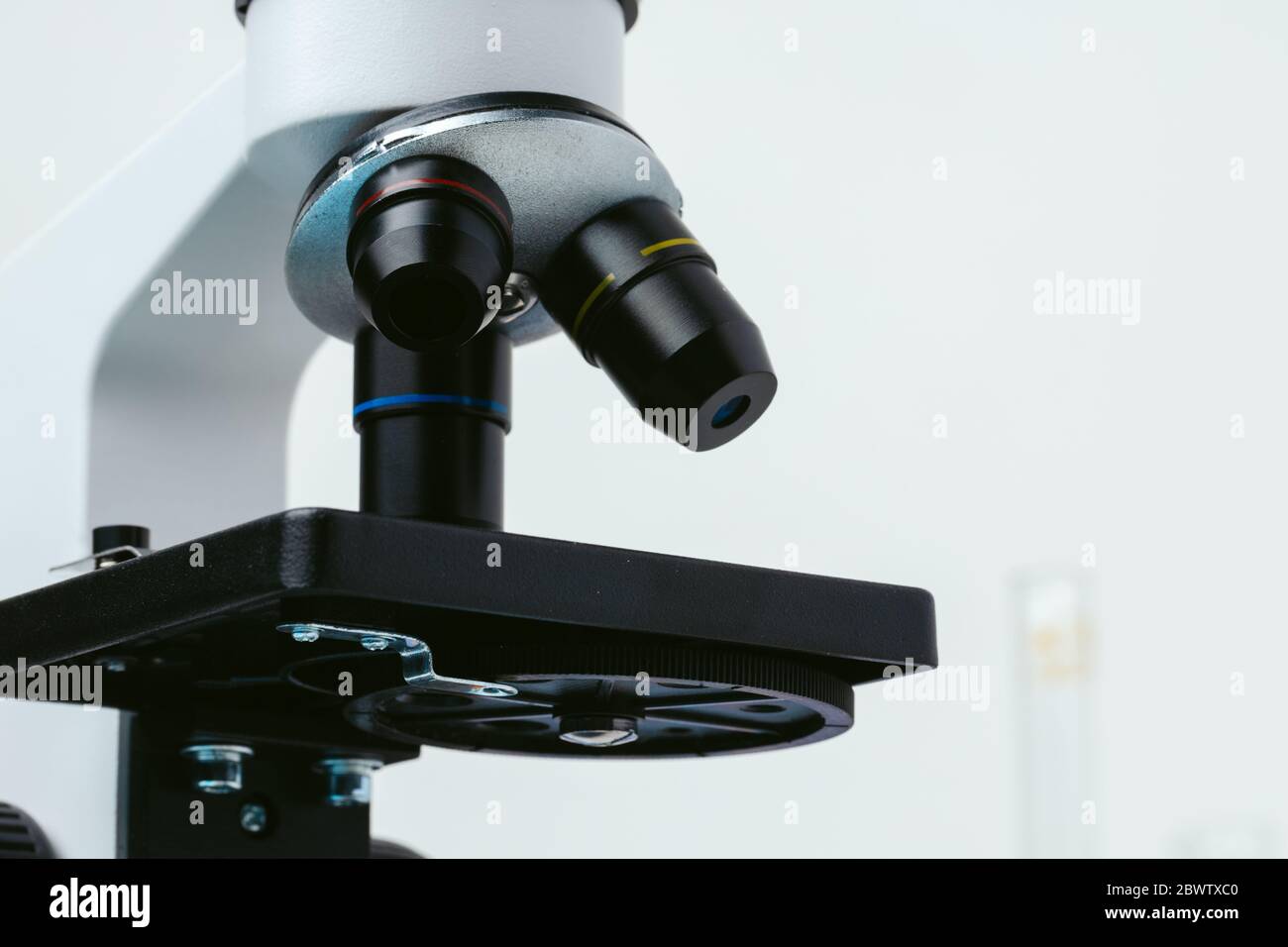 Optic microscopy hi-res stock photography and images - Alamy