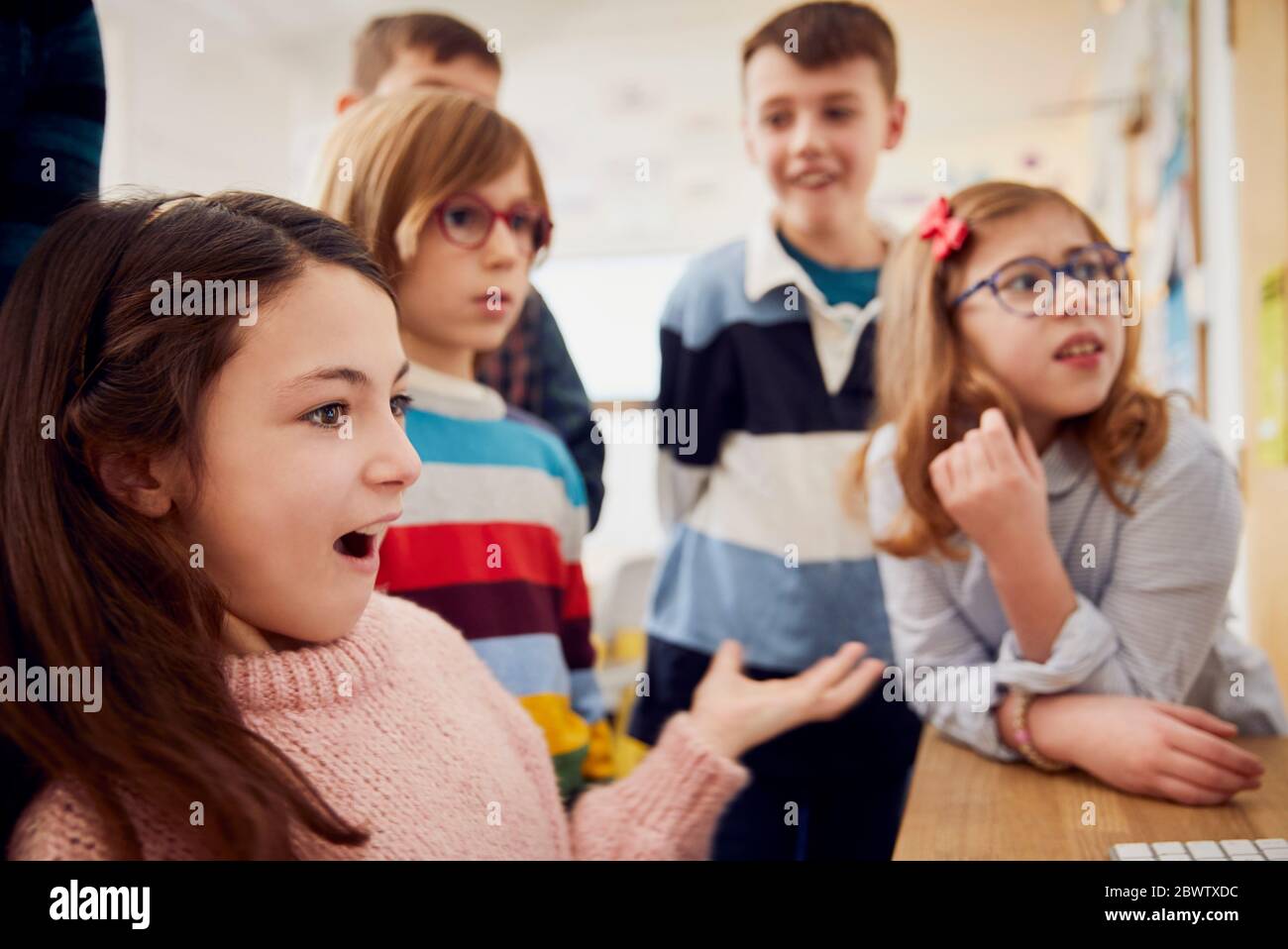 E learning classroom hi-res stock photography and images - Alamy