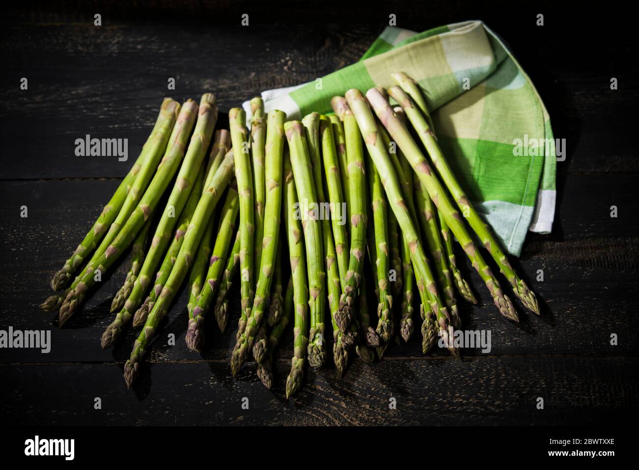 Bunch of stalks hi-res stock photography and images - Alamy