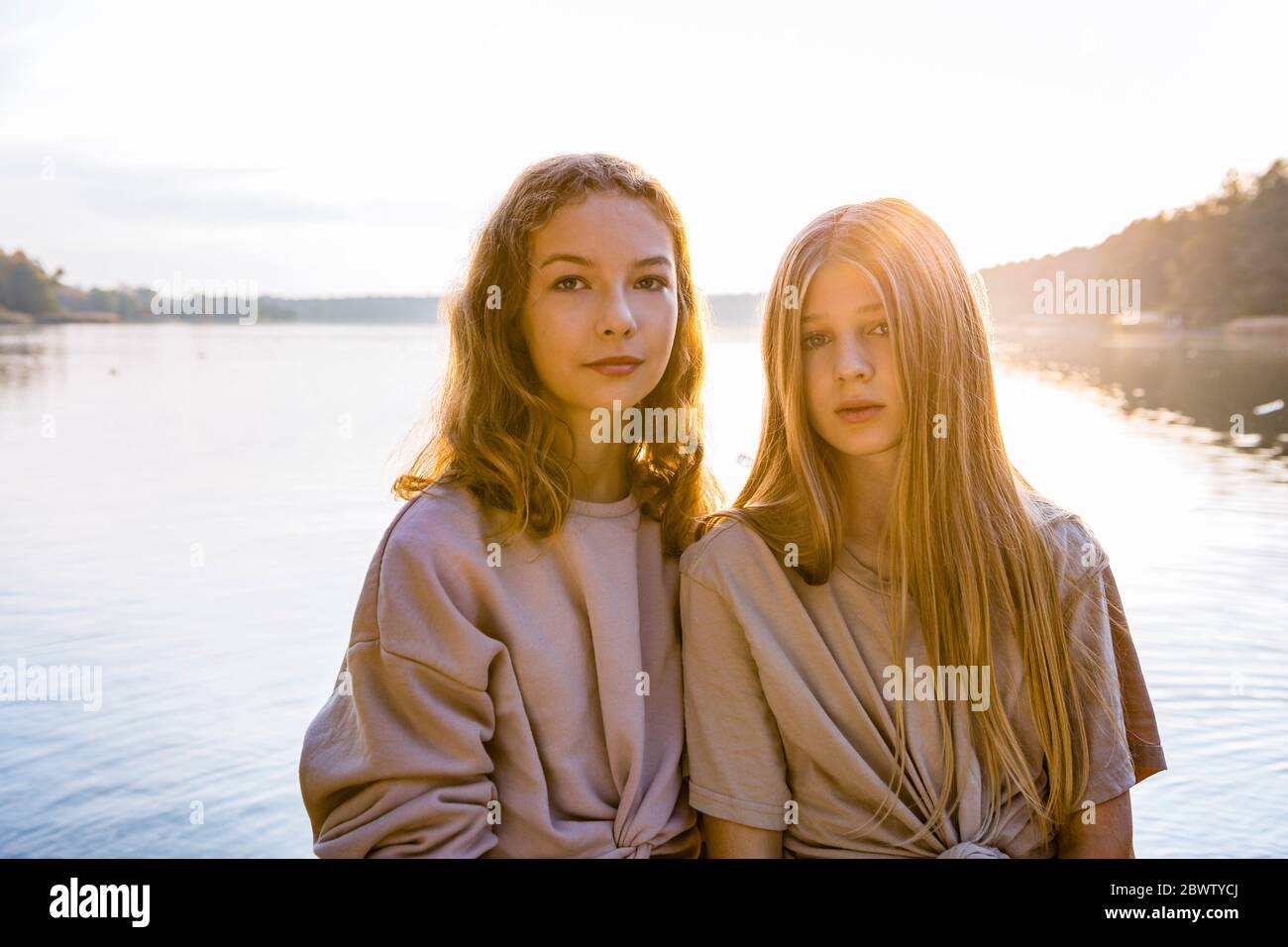 Backlit environmental portrait hi-res stock photography and images - Alamy