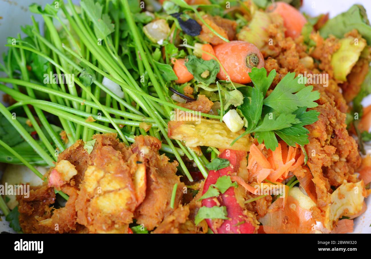 Vegetable waste from the kitchen ready for the compost Stock Photo - Alamy
